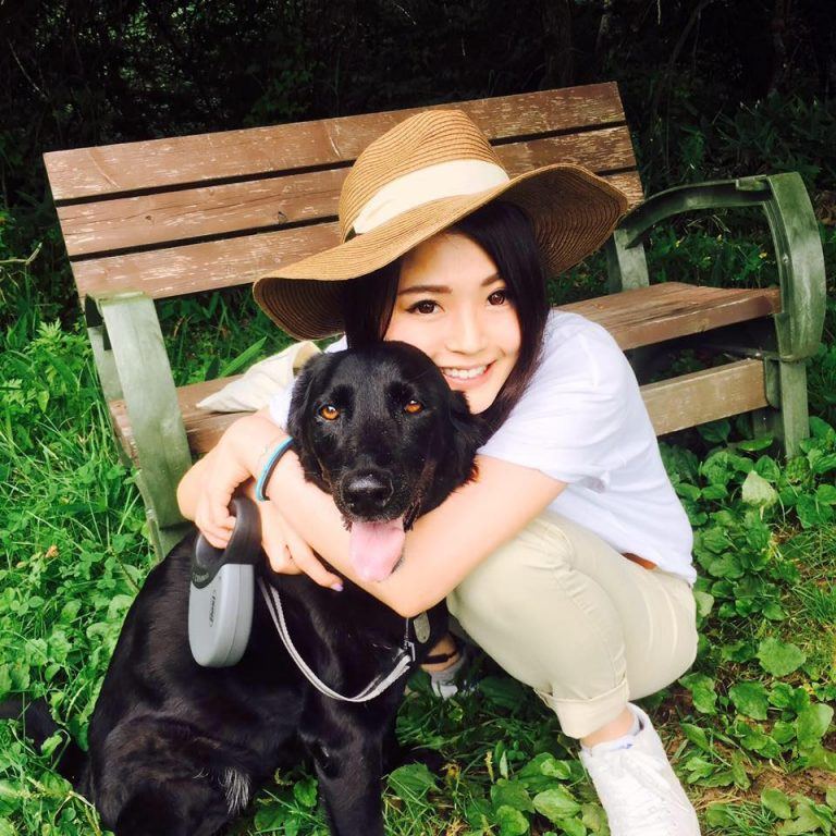 How Do Dogs Know When You’re Coming Home? Explained